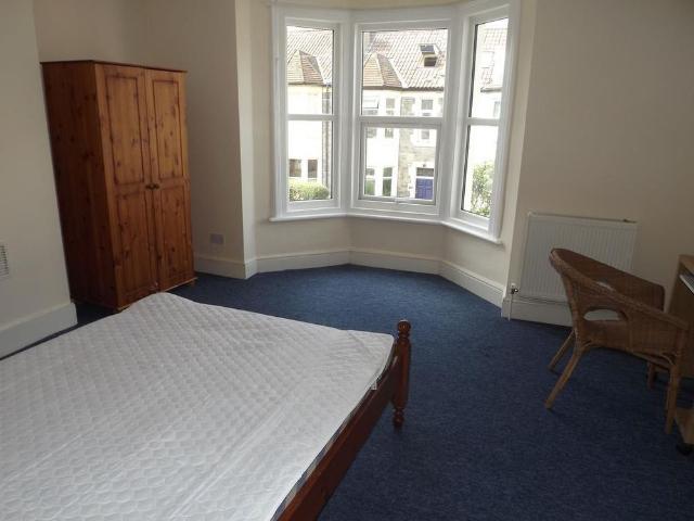 6 bedroom house to rent