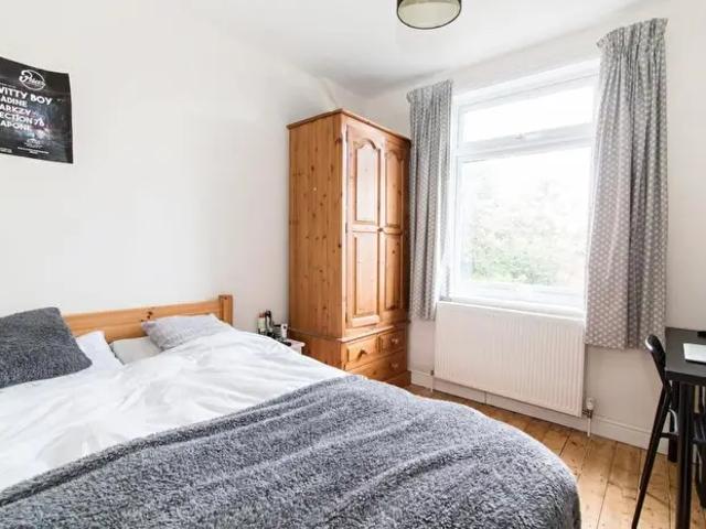 6 Bedroom House To Rent In Blake Road, Nottingham, Nottingham, NG2