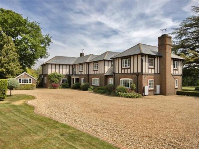 6 Bedroom House Tonbridge Kent LS100503165