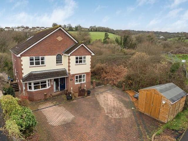 6 Bedroom House Teignmouth Devon 100456429