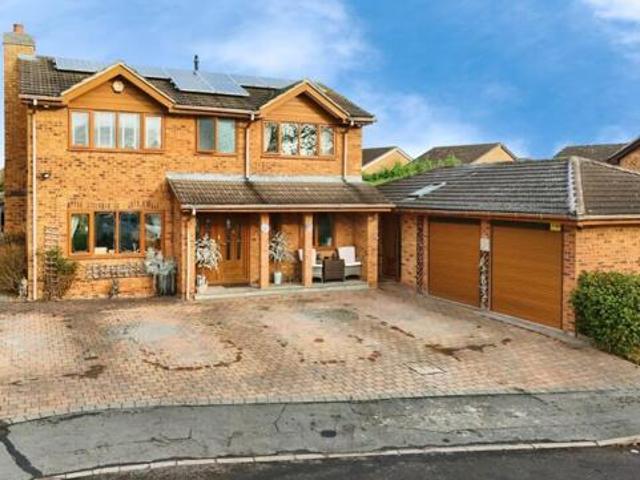 6 Bedroom House Telford Telford And Wrekin 99436976