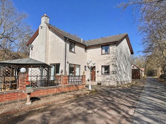 6 Bedroom House The Scottish Borders The Scottish Borders LS100398334