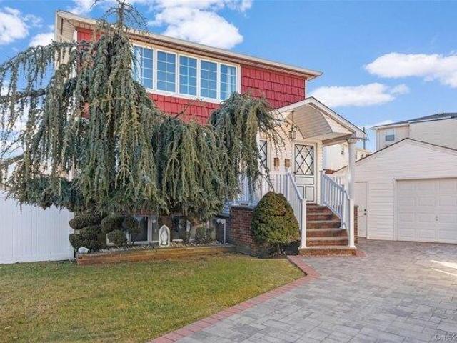 6 bedroom, Howard Beach NY 11414 101780225