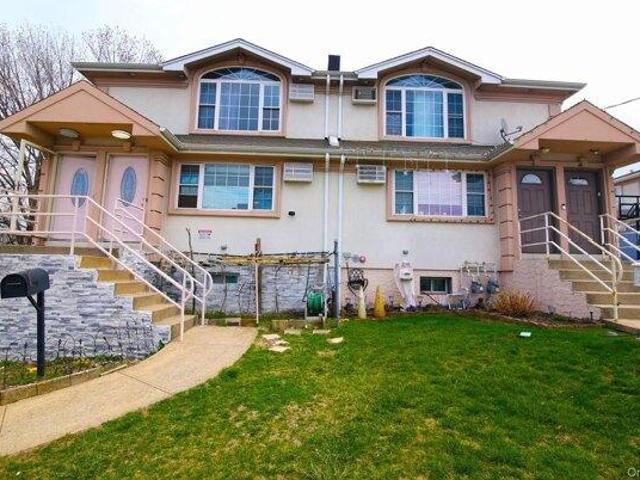 6 bedroom, Howard Beach NY 11414 103604203