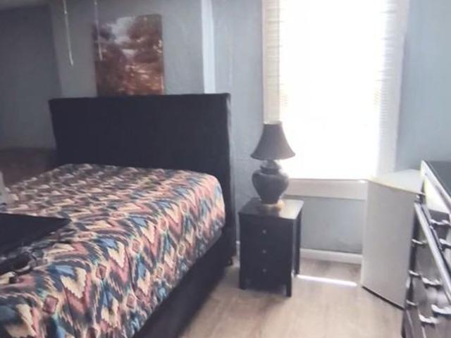 6 Bedroom Home for Rent at 4020 Dryden Ave #4030DRYDEN, St. Louis, MO 63115 Penrose