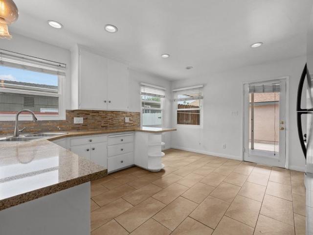 6 Bedroom Home for Rent at 4922 64th St, San Diego, CA 92115 College East