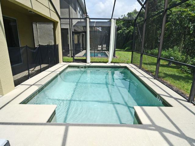 6 Bedroom Home for Rent at 8908 Candy Palm Rd, Kissimmee, FL 34747