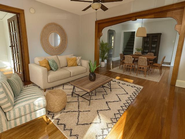 6 Bedroom Home for Rent at 1010 12th Ave Se, Minneapolis, MN 55414 Como