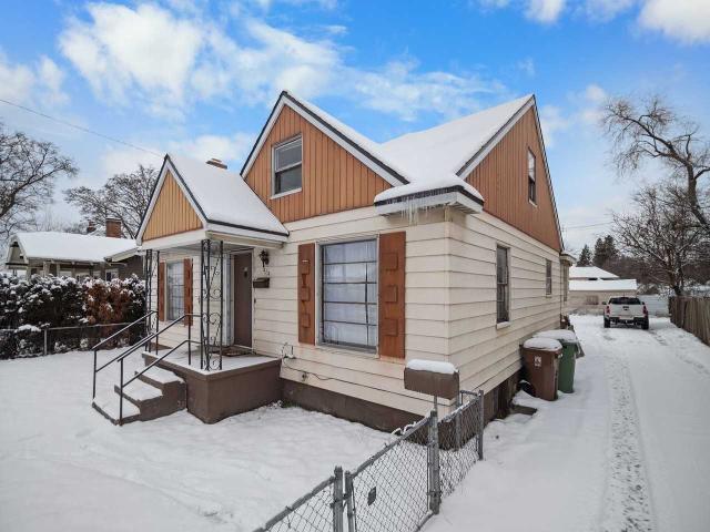 6 Bedroom Home for Rent at 212 W Buckeye Ave, Spokane, WA 99205 Emerson Garfield