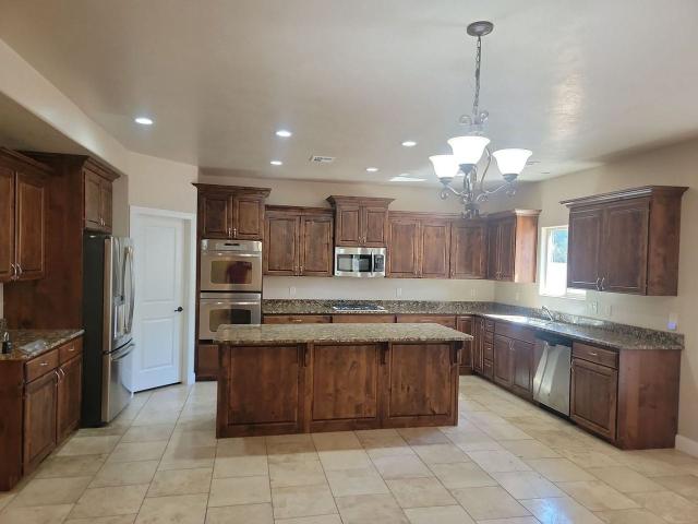 6 Bedroom Home for Rent at 2569 S 240 W, Washington, UT 84780