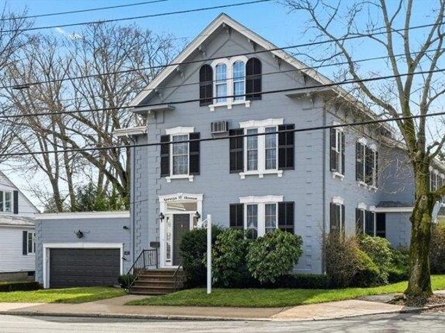 6 bedroom, Haverhill MA 01830 102478982