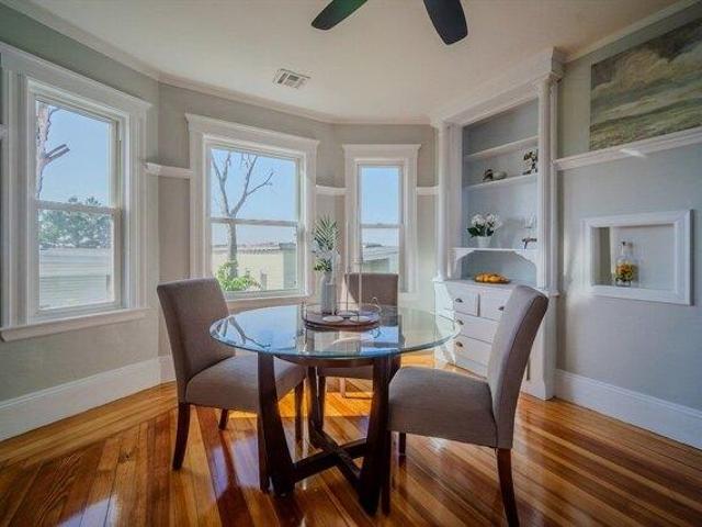 6 bedroom, Haverhill MA 01832 102826313