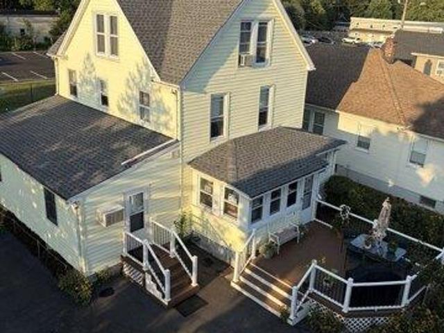 6 bedroom, Hamden CT 06514 105232144