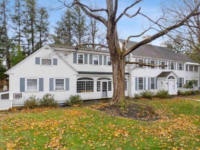 6 bedroom, Hanover NH 03755 102446870