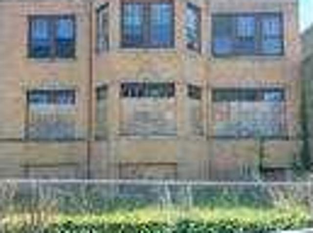 6 bedroom in Chicago IL 60621