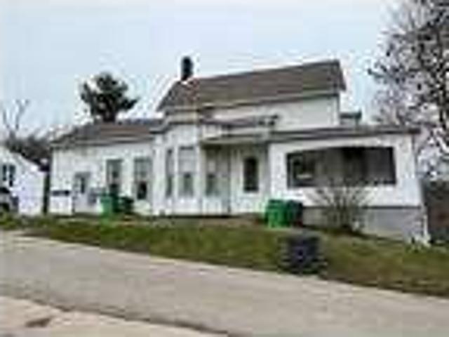 6 bedroom in Millersburg OH 44654