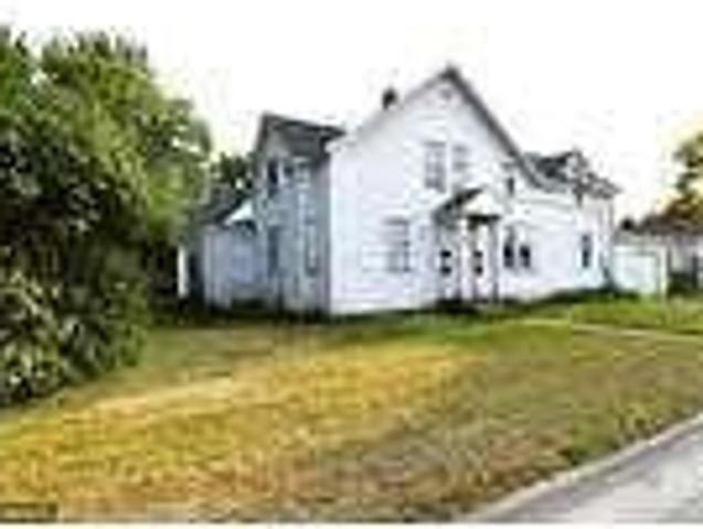 6 bedroom in Thief River Falls Minnesota 56701
