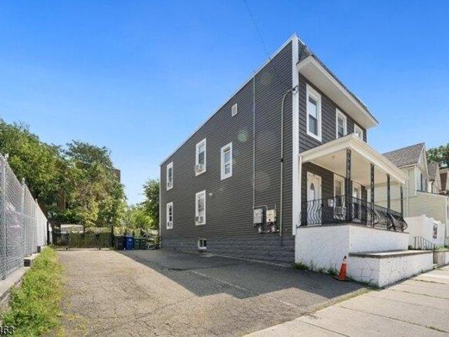 6 bedroom, Irvington NJ 07111 104187783