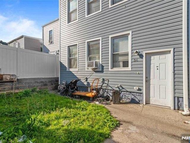 6 bedroom, Irvington NJ 07111 104330168