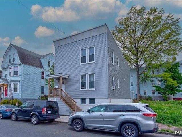 6 bedroom, Irvington NJ 07111 104715832