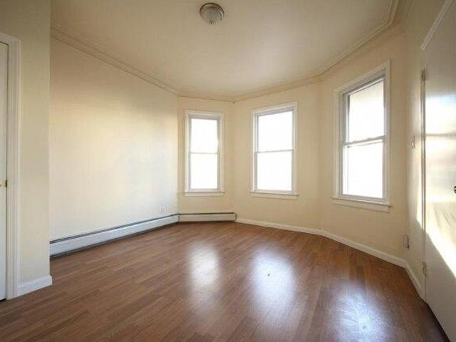 6 bedroom, Jersey City NJ 07305 104759849