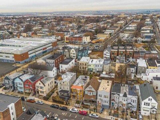 6 bedroom, Jersey City NJ 07305 LS101783019