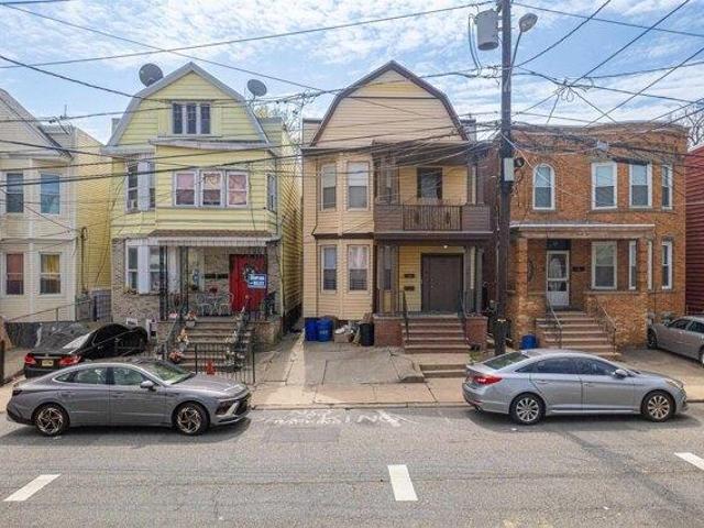 6 bedroom, Jersey City NJ 07305 LS102064404