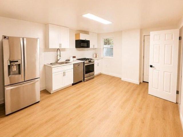 6 bedroom, Jersey City NJ 07306 105124601
