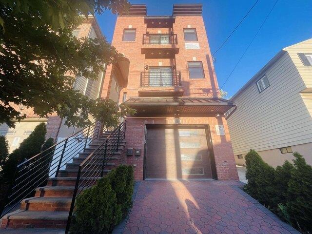 6 bedroom, Jersey City NJ 07307 104608275