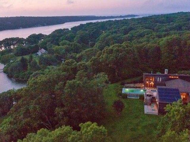 6 bedroom, Oak Bluffs MA 02557 101933247