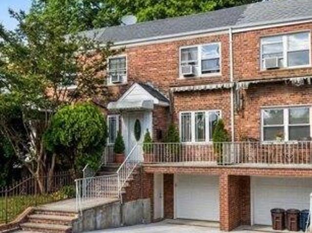 6 bedroom, Oakland Gardens NY 11364 104907972