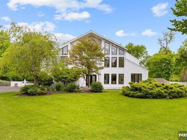 6 bedroom, Old Tappan NJ 07675 102256911