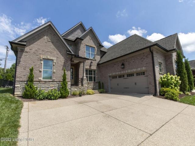 6 bedroom, Louisville KY 40245 88248405