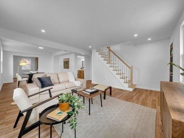 6 bedroom, Lowell MA 01854 LS102593454