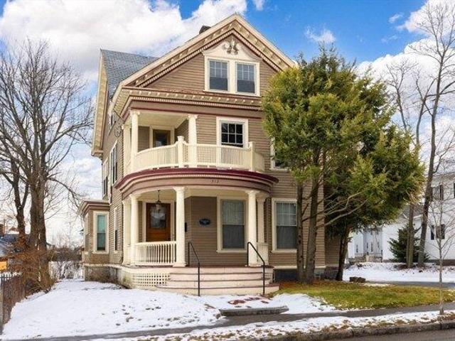 6 bedroom, Lowell MA 01851 102823203