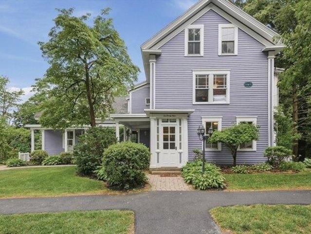 6 bedroom, Lowell MA 01852 104606659