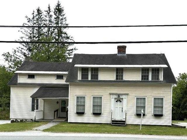 6 bedroom, Londonderry VT 05148 104869767