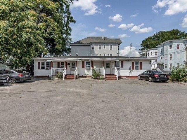 6 bedroom, Lawrence MA 01841 105105499