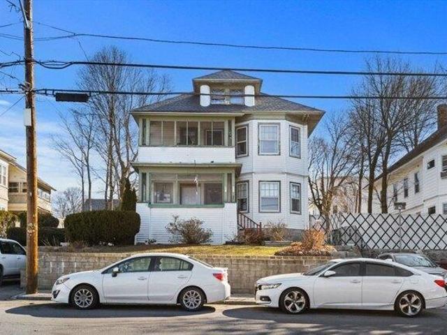 6 bedroom, Lawrence MA 01841 LS102479901