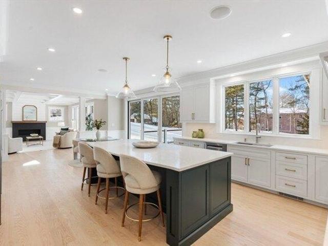 6 bedroom, Lexington MA 02421 101958129