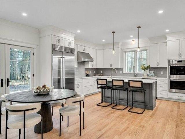 6 bedroom, Lexington MA 02421 104512114