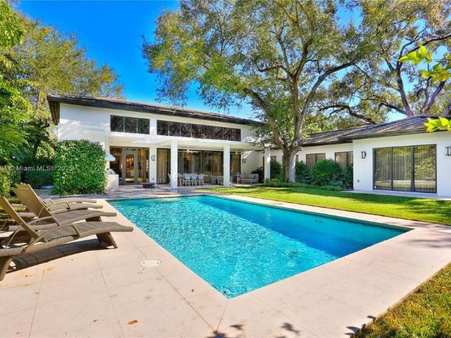 6 bedroom luxury House for sale in Coral Gables, Florida