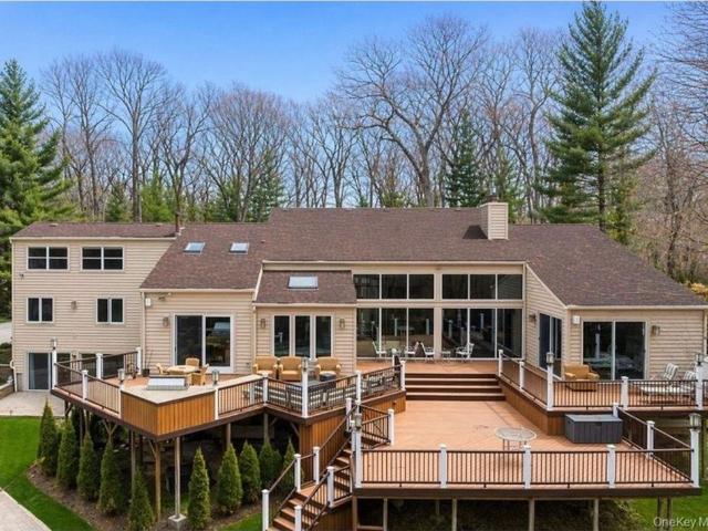 6 bedroom luxury House for sale in Woodbury, United States