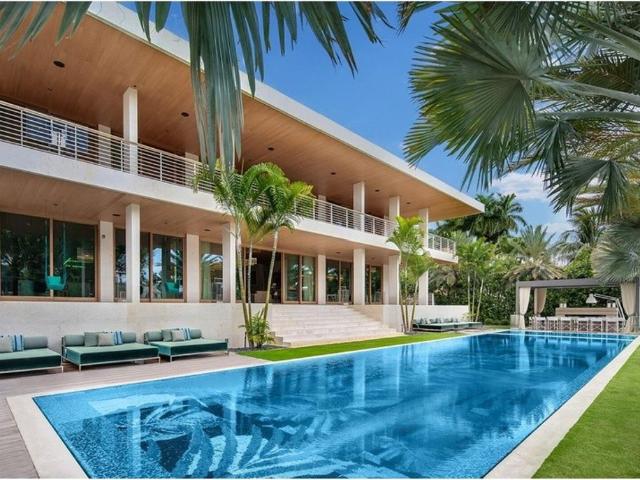 6 bedroom luxury Villa for rent in Miami Beach, Florida