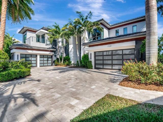 6 bedroom luxury Villa for rent in Boca Raton, Florida