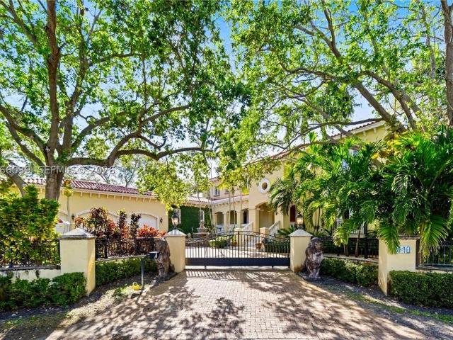 6 bedroom luxury Villa for rent in Coral Gables, United States