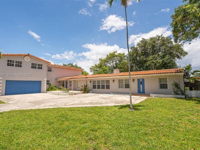 6 bedroom luxury Villa for rent in Hollywood, Florida
