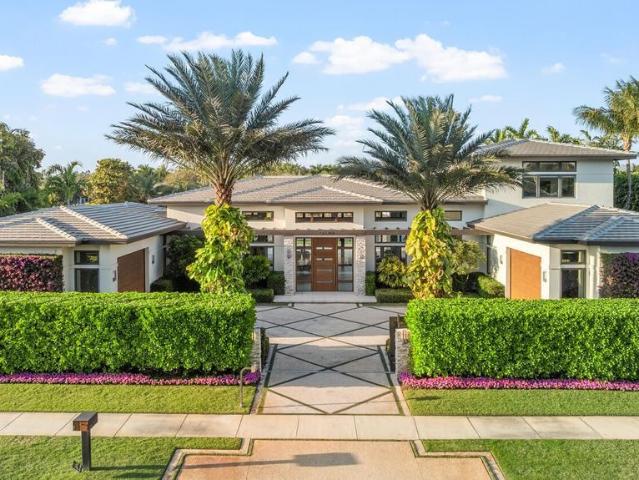 6 bedroom luxury Villa for rent in Wellington, Florida