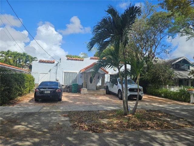 6 bedroom luxury Villa for sale in Miami, Florida