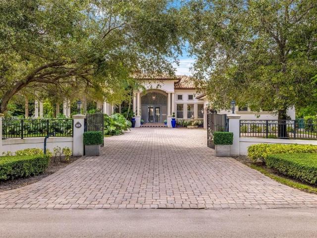 6 bedroom luxury Villa for sale in Miami, Florida